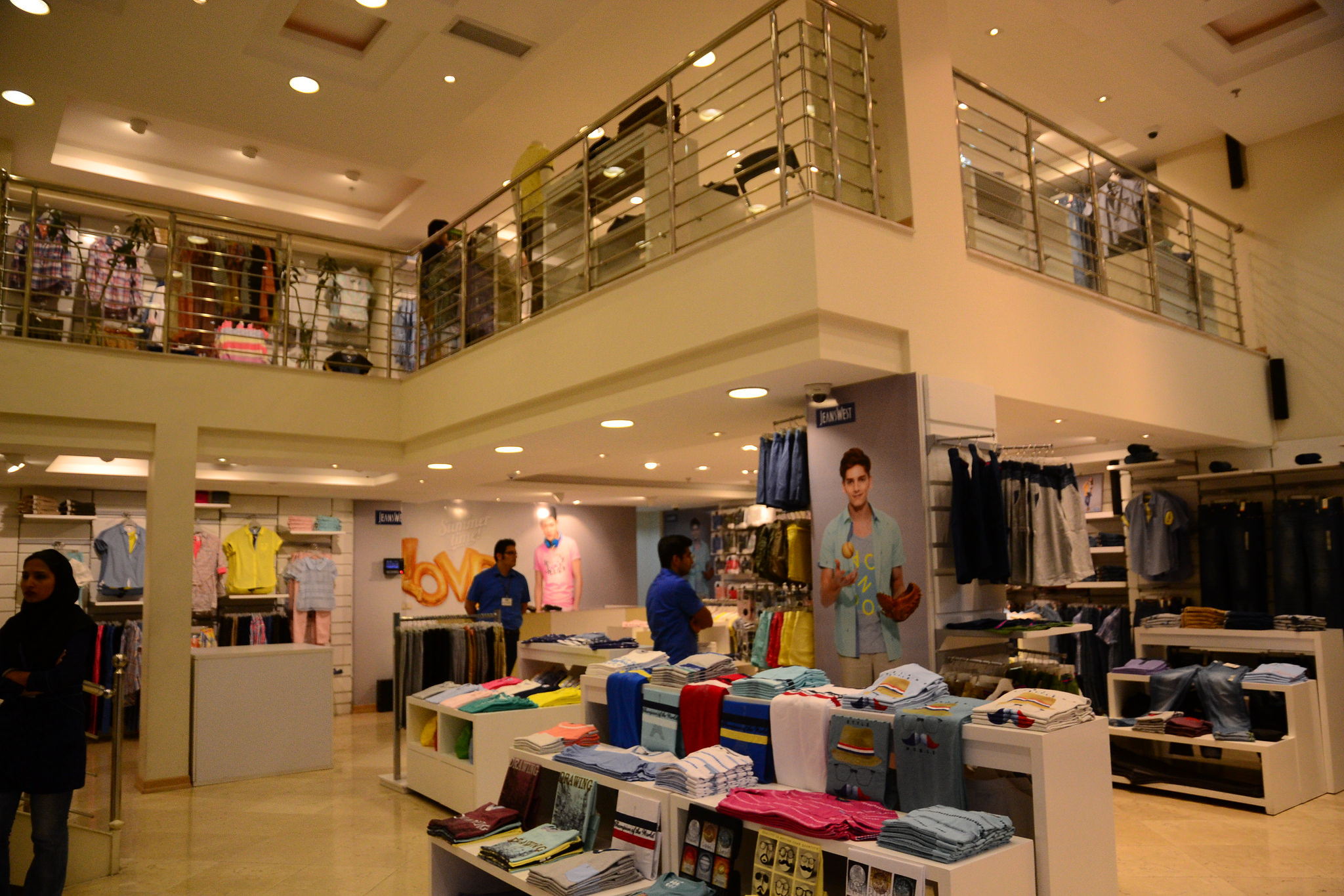 INTERNATIONAL FRANCHISE – THE GLORIOUS SUN GROUP